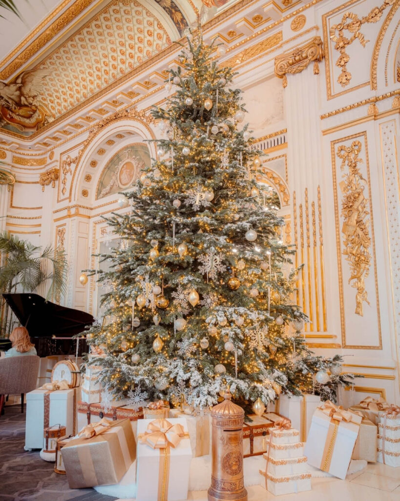 The Most Beautiful Hotels in Paris for Christmas Decorations